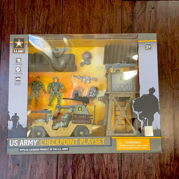 U.S. Army | Toys | Us Army Checkpoint Play Set New In A Box | Poshmark